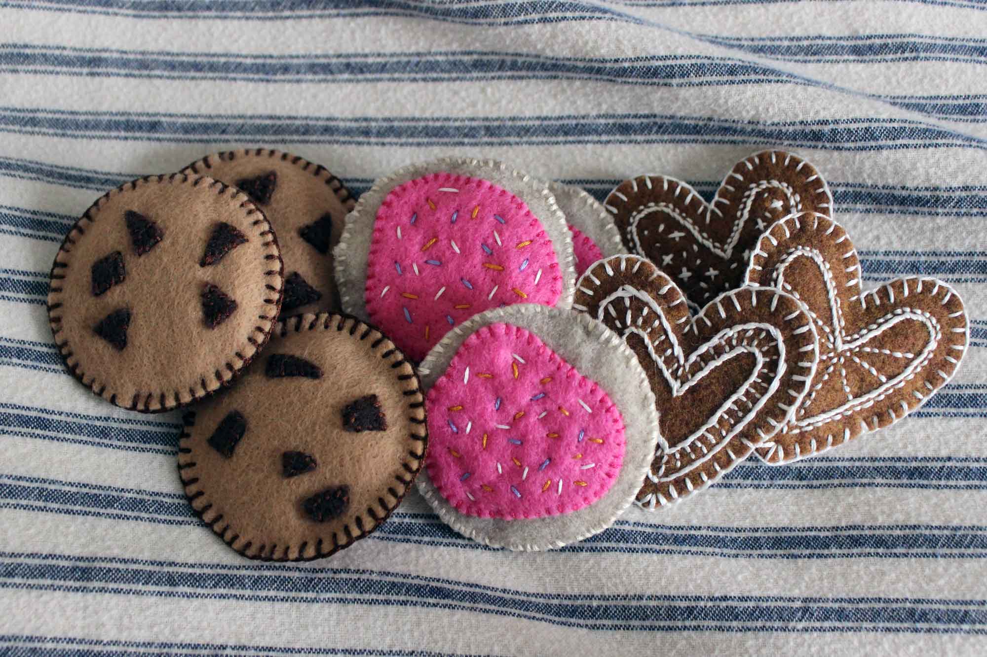 Handmade Christmas – Carolyn A Pappas